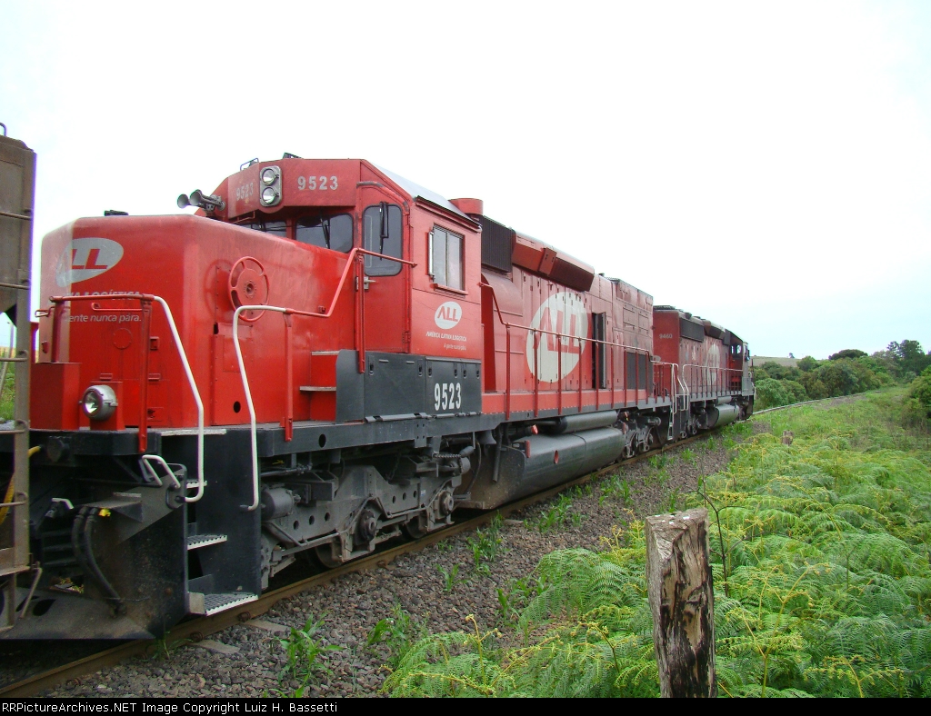 SD40-T2 9523